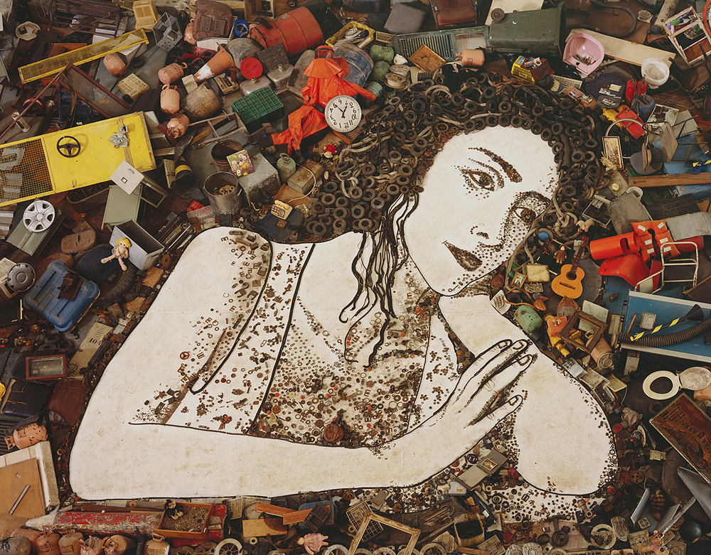 Upcycled Art. Waste turned into art - Baidal Plastic